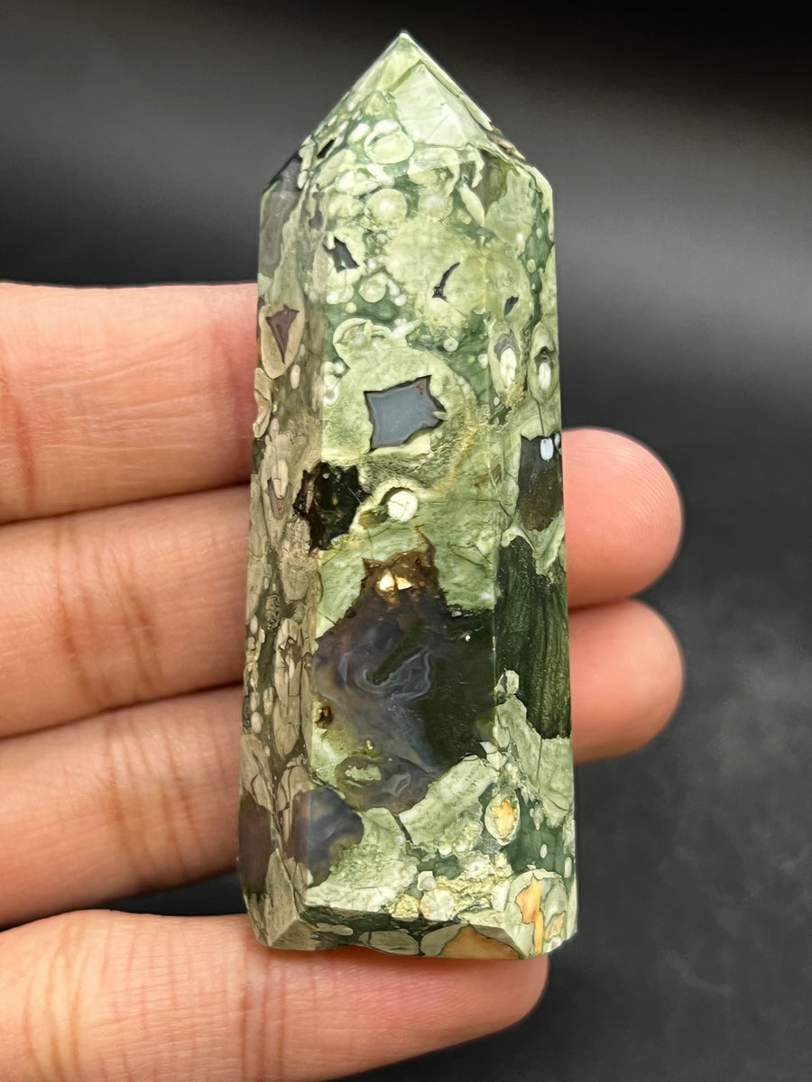 Rhyolite Points – Earth Gems Ltd